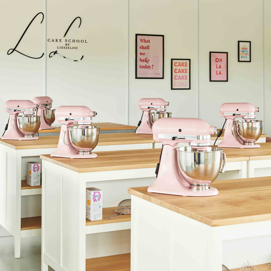 Find Us – LissieLouCakeSchool